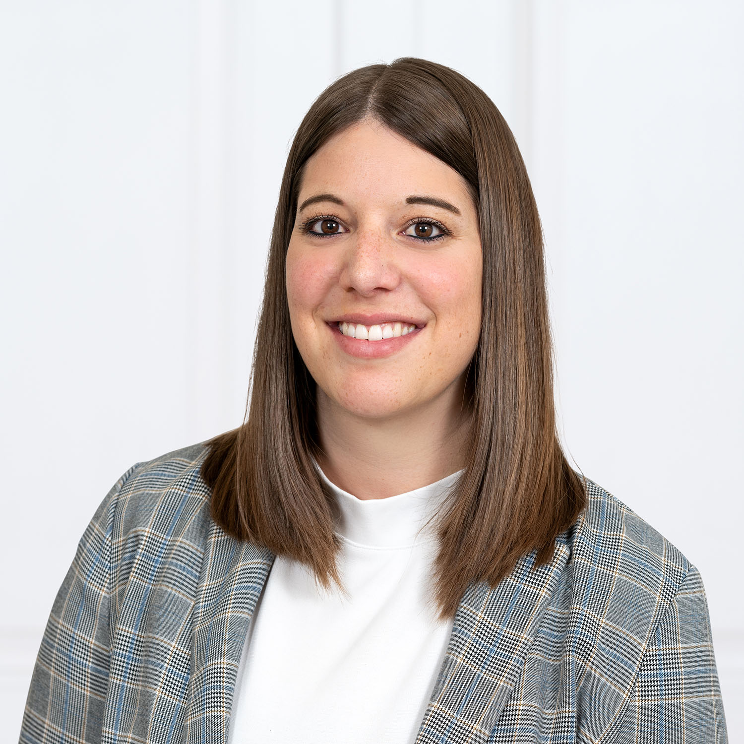 Cathrin Wyer – Avenir Group